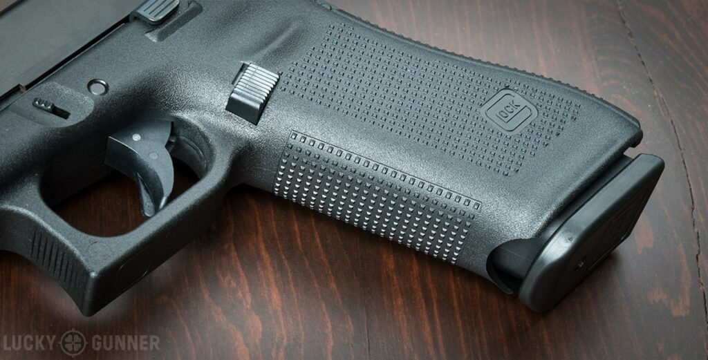 Review: The Glock 17M Duty Pistol - Lucky Gunner Lounge